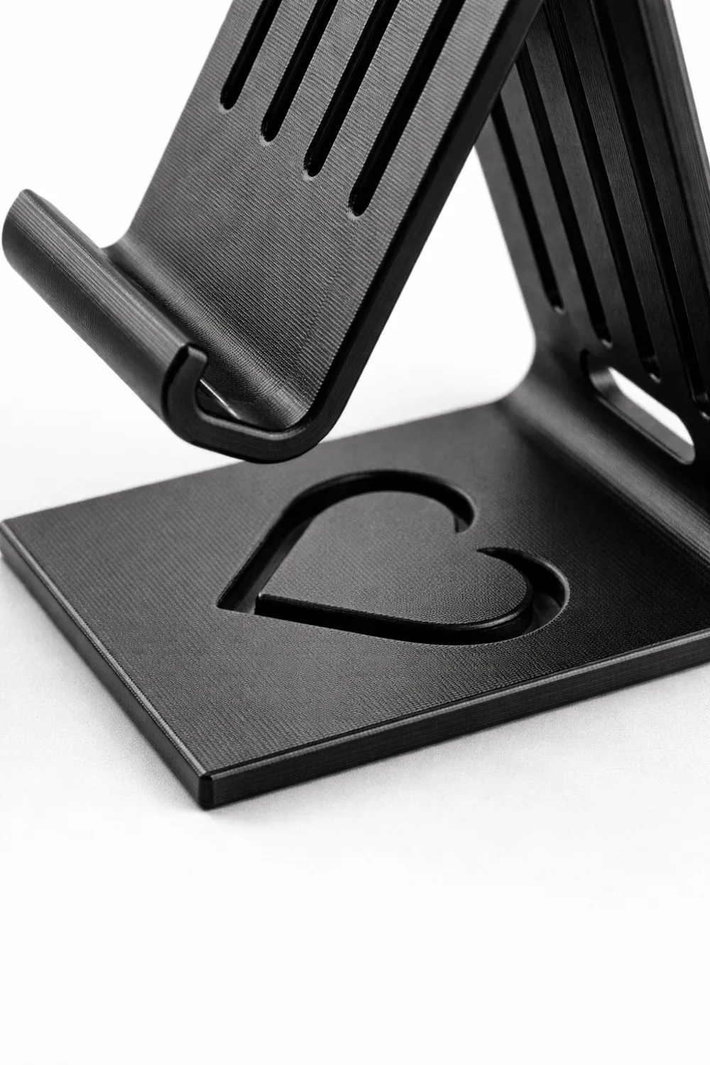 Minimalist Phone Stand (Heart Cutout) - Free 3D Print Model - MakerWorld