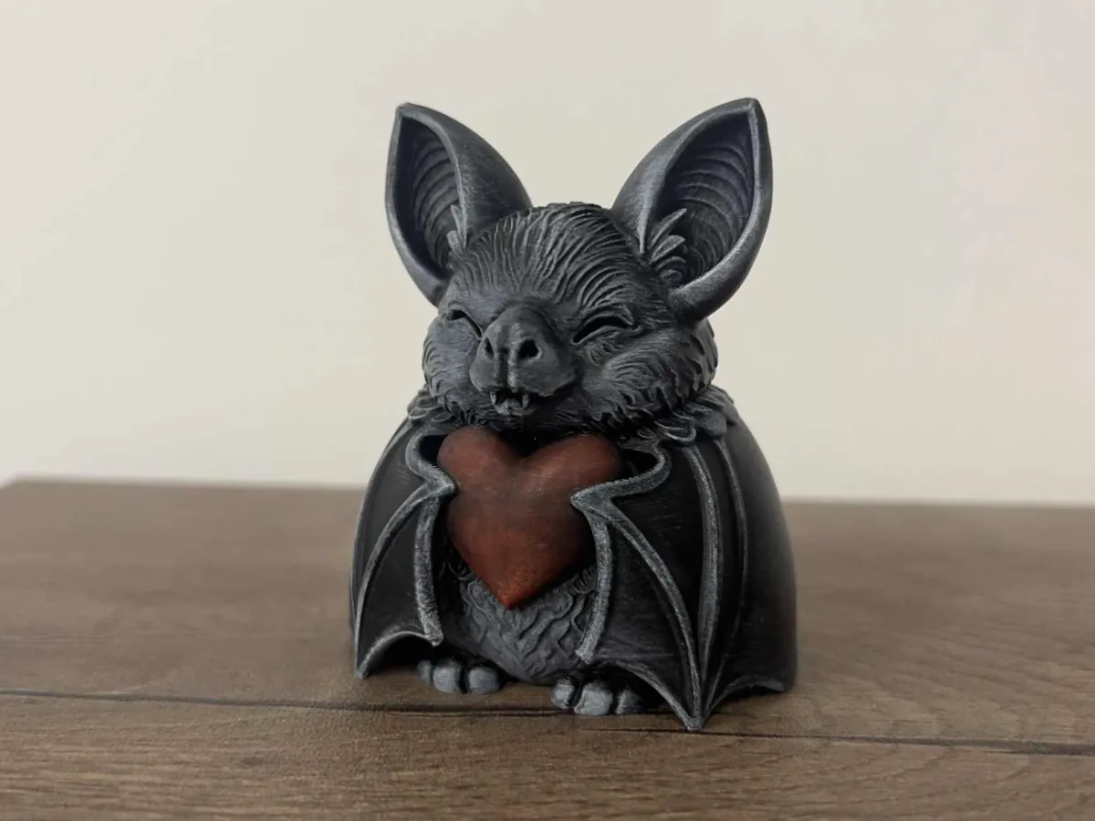 Gothic Love Bat - Free 3D Print Model - MakerWorld