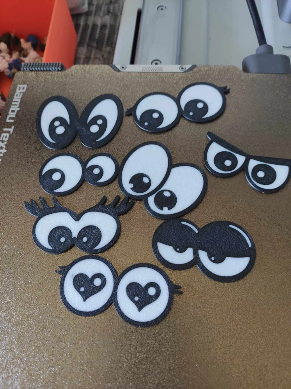 google eyes by Satisartes - MakerWorld