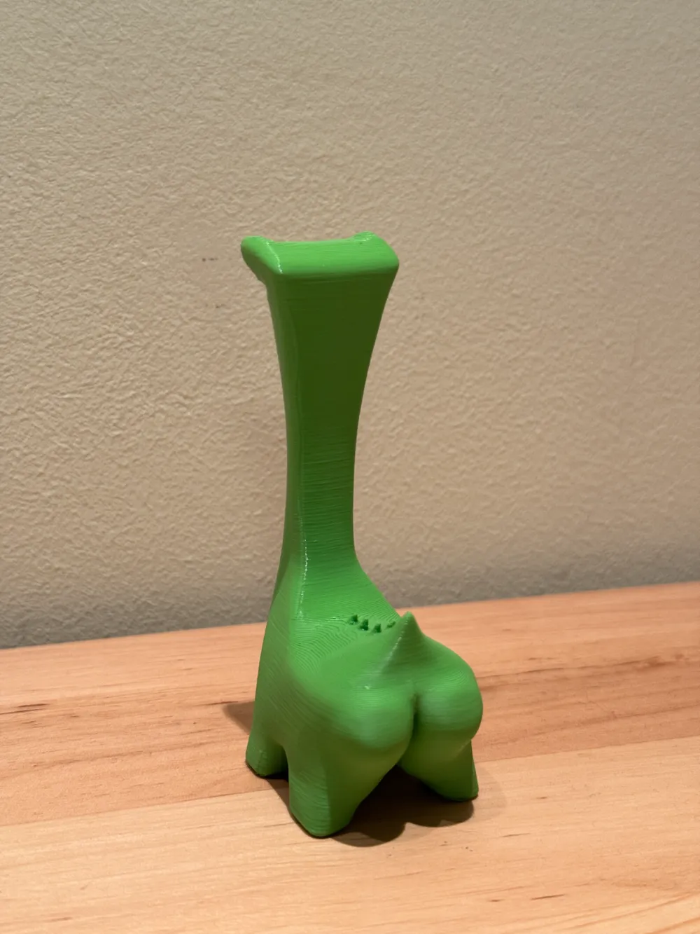 Long-Neck Chunkasaurus, the BOOTY DINOSAUR by FastTrack3D MakerWorld ...