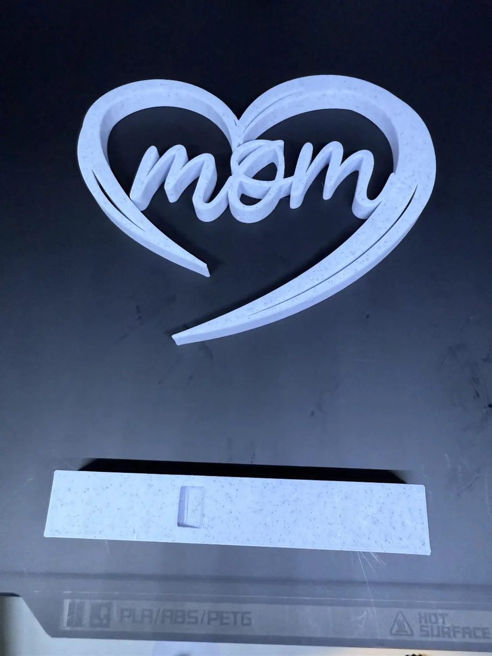 Mom Heart with Base - Free 3D Print Model - MakerWorld