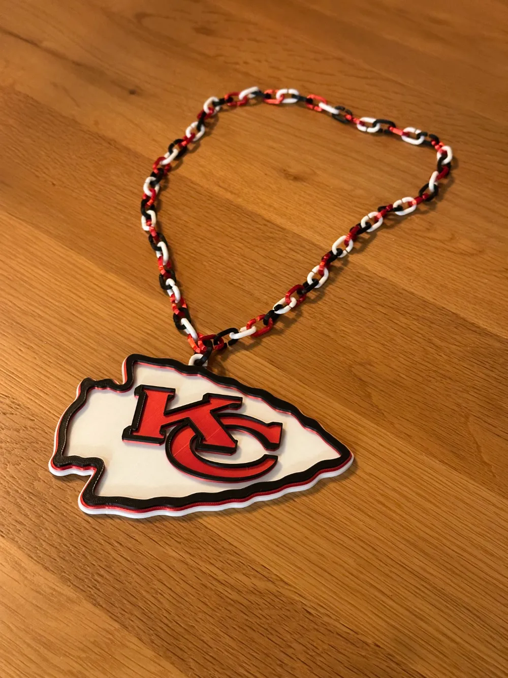 Kansas City Chiefs Pendant & Chain - Free 3D Print Model - MakerWorld
