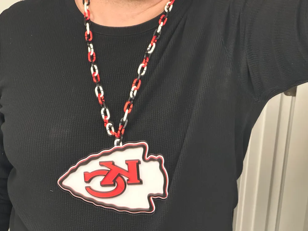 Kansas City Chiefs Pendant & Chain - Free 3D Print Model - MakerWorld
