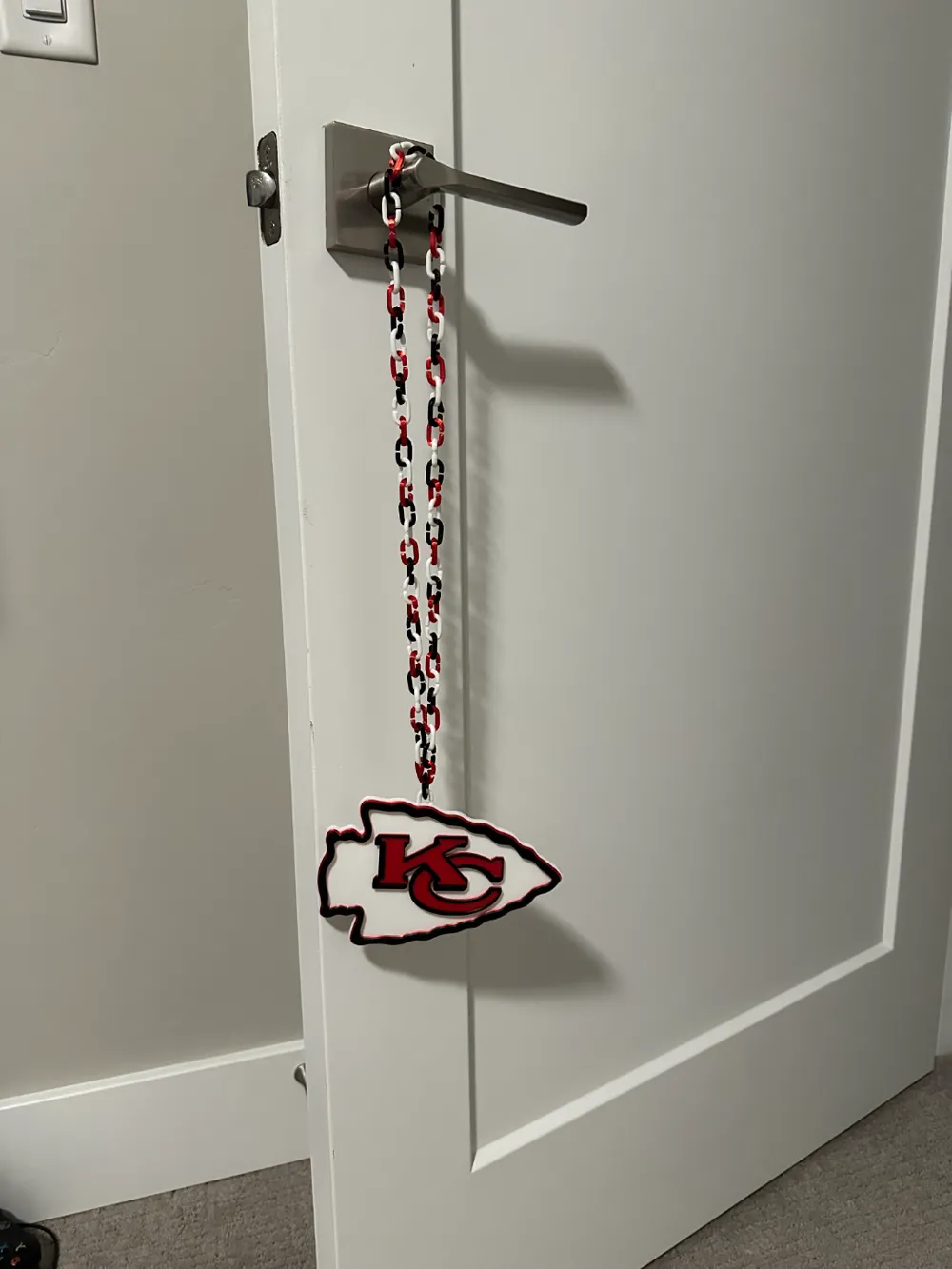 Kansas City Chiefs Pendant & Chain - Free 3D Print Model - MakerWorld