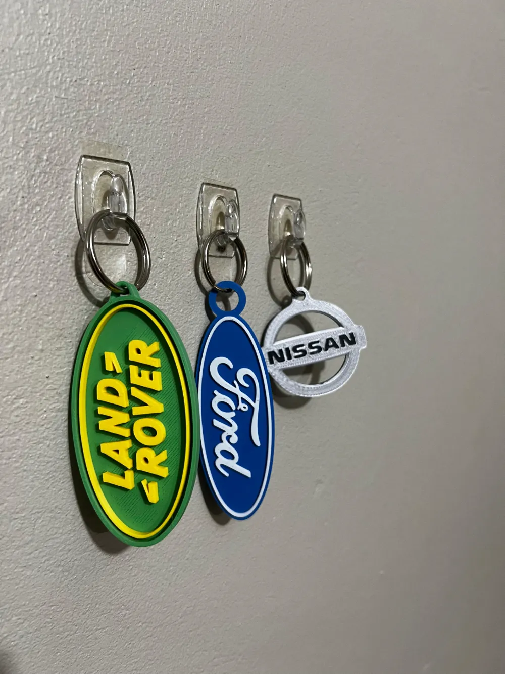 Land Rover Keychain by Nicholas Mootoo - MakerWorld