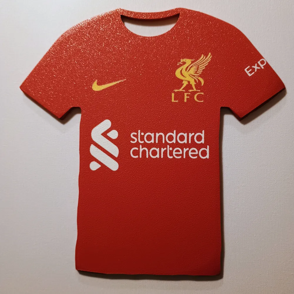 Liverpool F.C. soccer jersey + stand. by Brammerdk MakerWorld: Download ...
