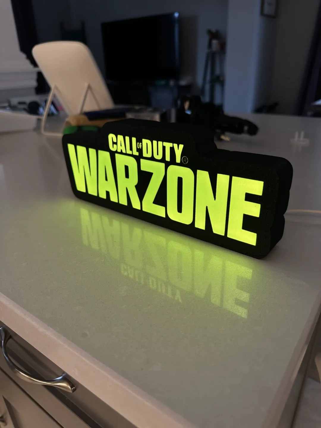 Call of Duty Warzone Light Box - Free 3D Print Model - MakerWorld