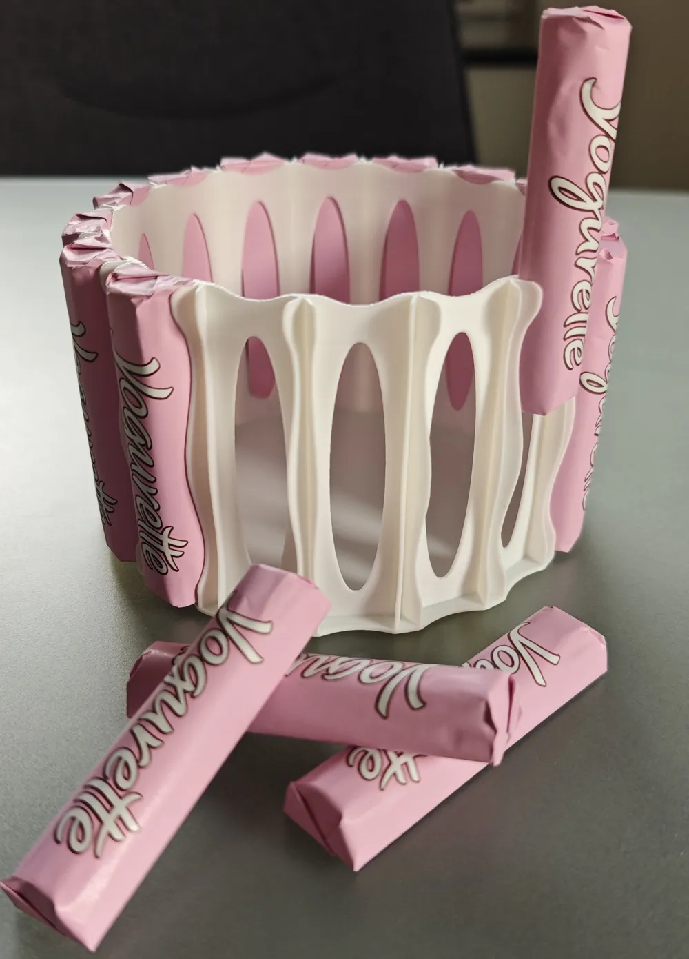 Yogurette Round Gift Box - Free 3D Print Model - MakerWorld