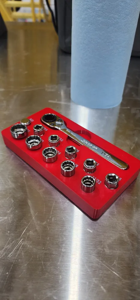 Low profile ratchet/socket set storage - Free 3D Print Model - MakerWorld