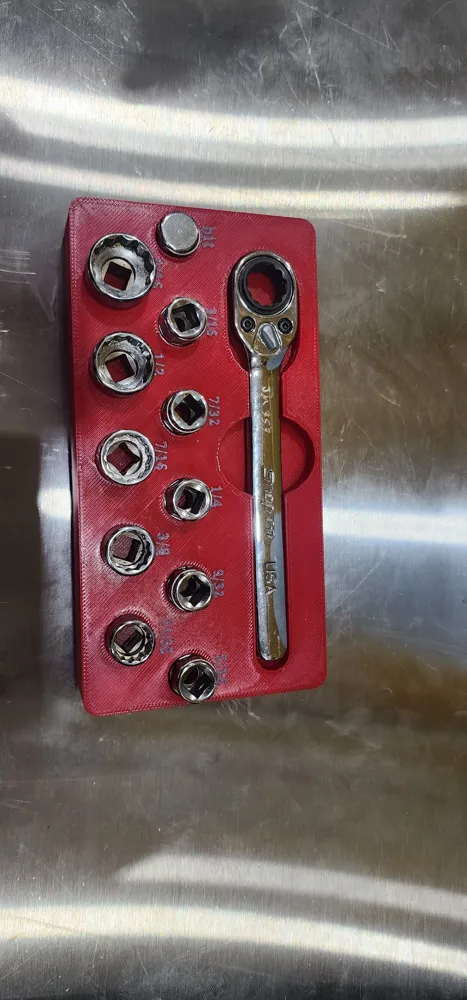 Low profile ratchet/socket set storage - Free 3D Print Model - MakerWorld