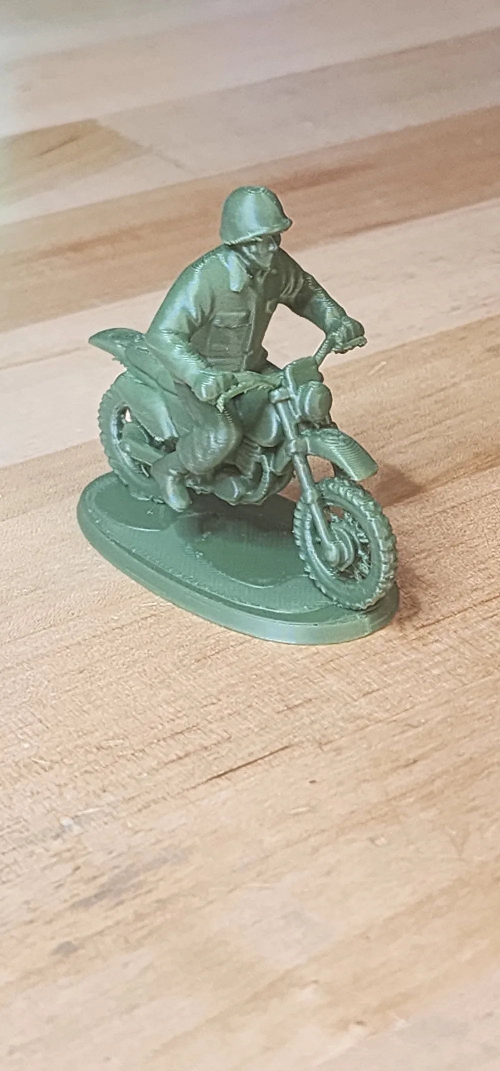 Green Army Man Soldier Men Sculpture Motor Cycle - Free 3D Print Model ...