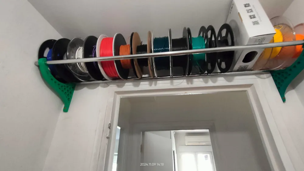 Filament wall mount by Príncipe - MakerWorld