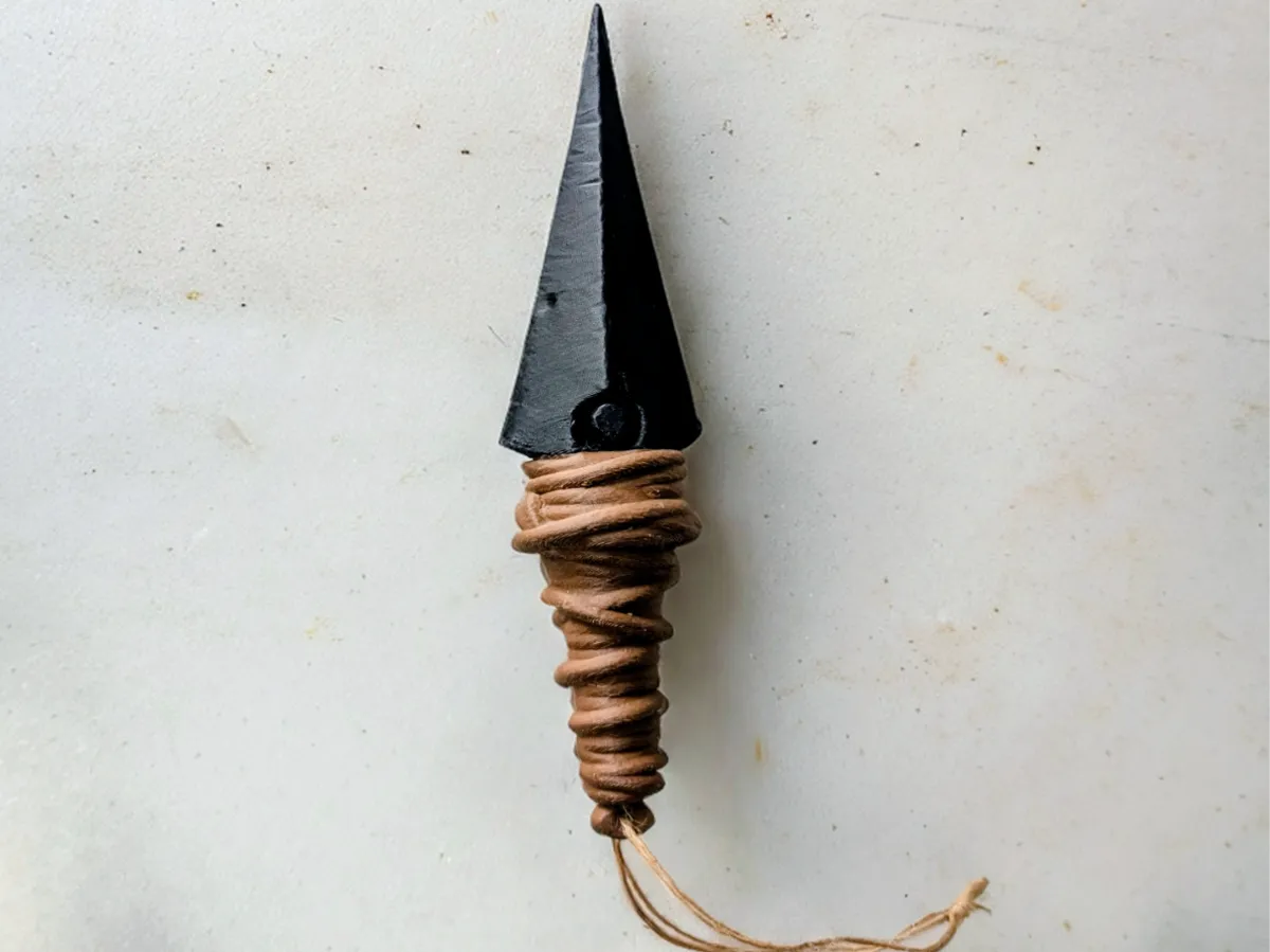 Obsidian Dagger - Free 3D Print Model - MakerWorld