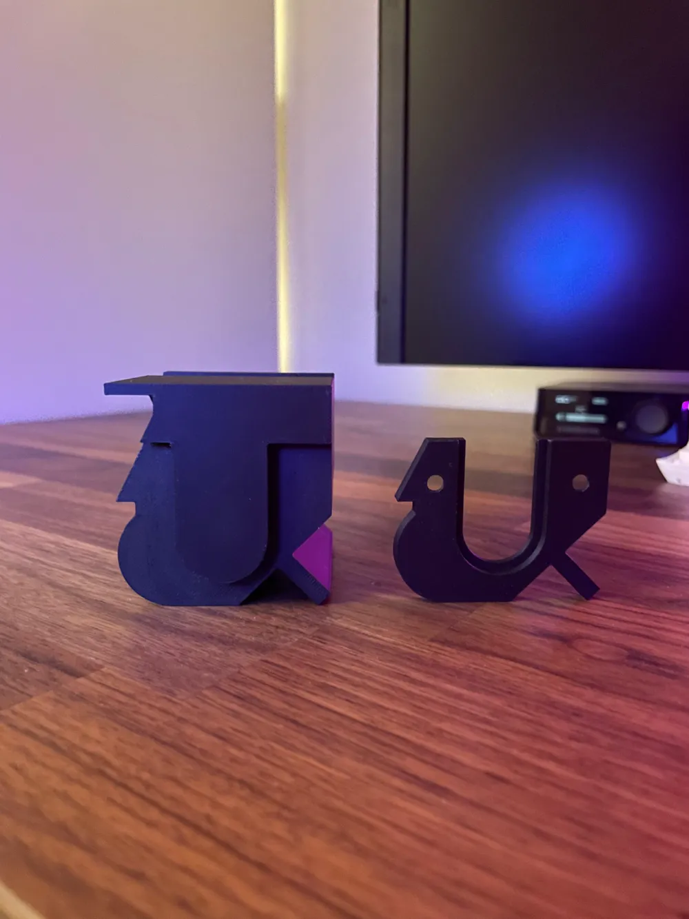 PS4 Controller Stand by Mohammad AD - MakerWorld