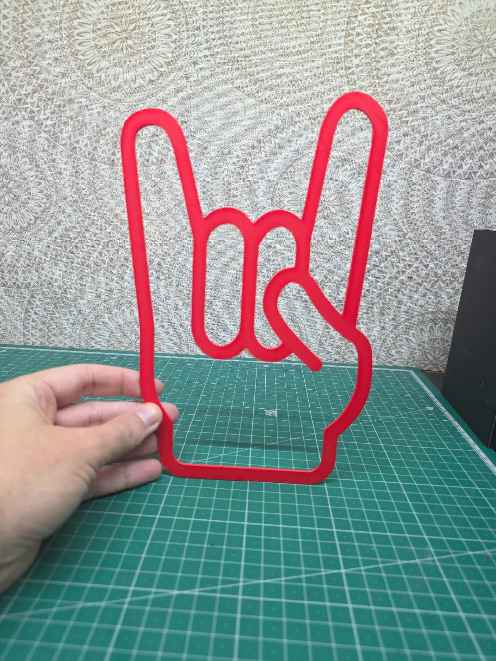 mano cornuta by artesania3d - MakerWorld