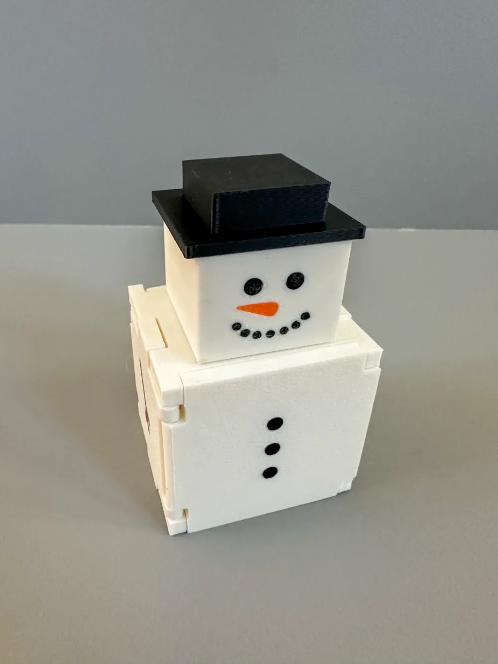 Reversible Snowman Toy - Free 3D Print Model - MakerWorld