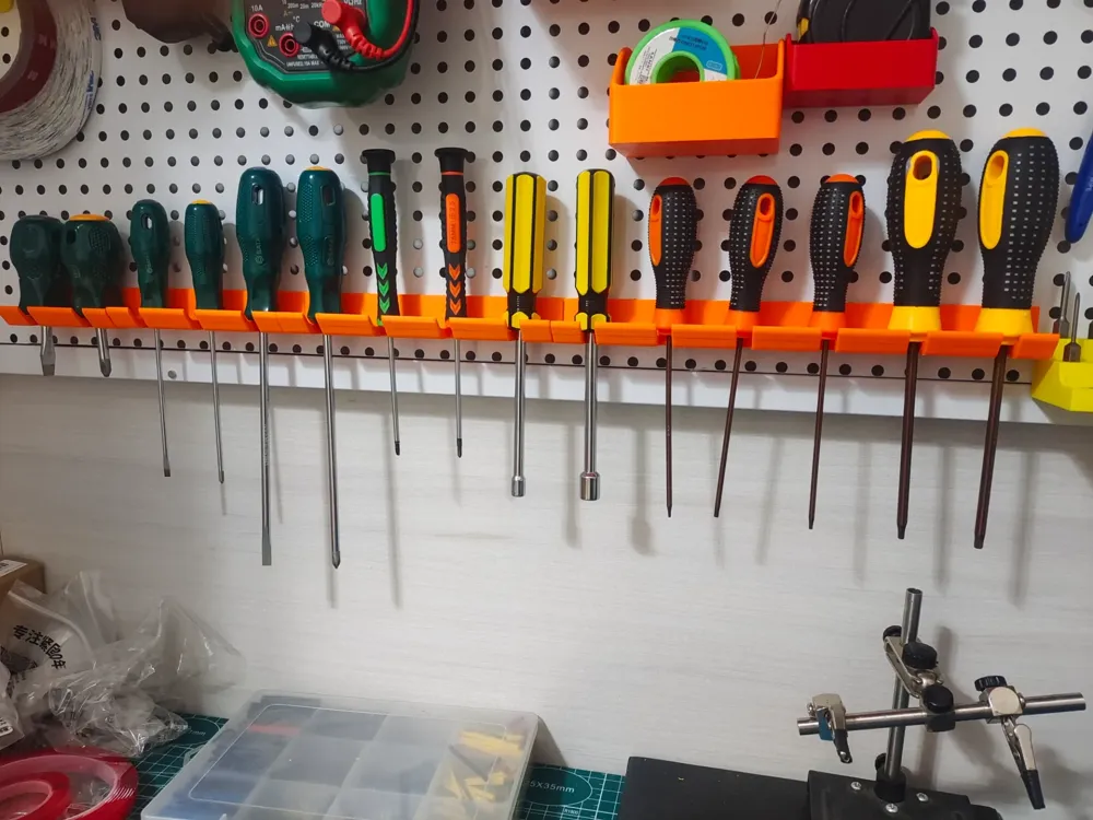 Pegboard Screwdriver Organizer - Free 3D Print Model - MakerWorld
