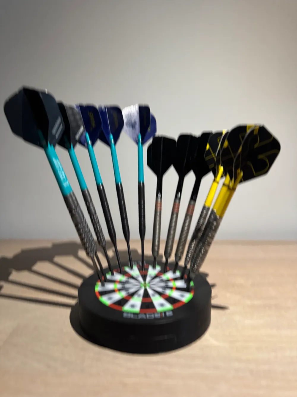 darts holder / darts dock by Diepzeekroket MakerWorld: Download Free 3D ...