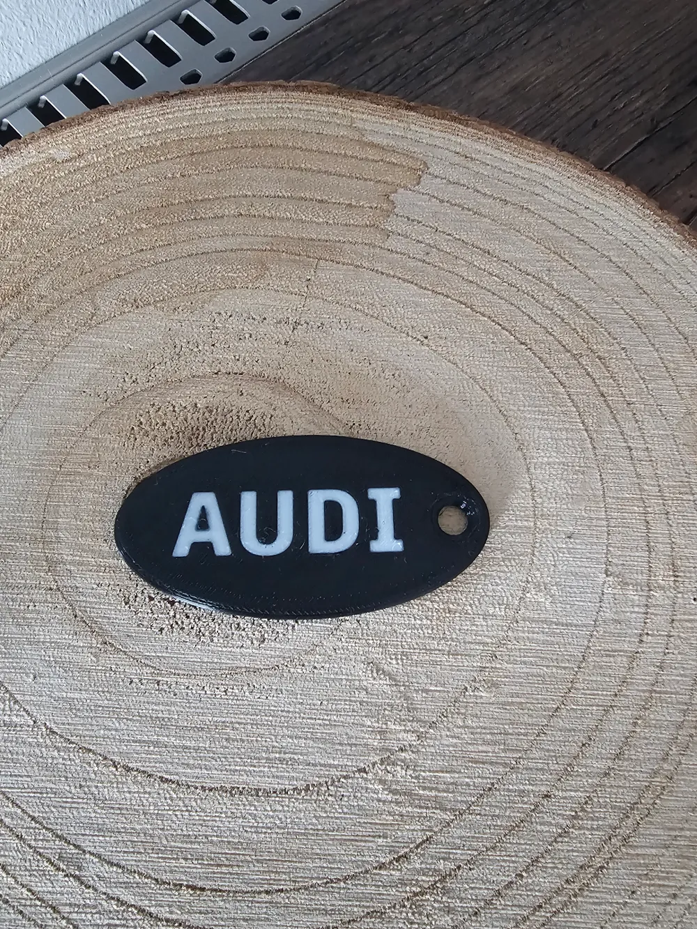 Audi Schlüsselanhänger by Yvonne&Florian - MakerWorld