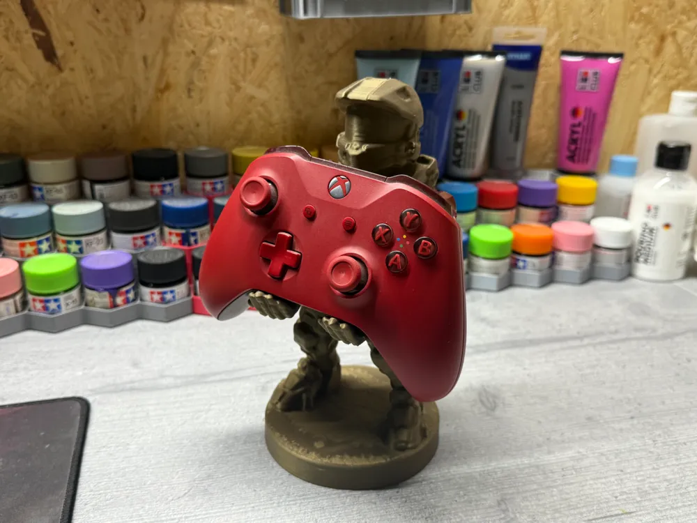 Halo The Master Chief Gamepad Holder by Talvor MakerWorld: Download ...