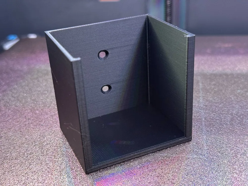 Makera Carvera E-Stop Mount by Ryan HuberMakerWorld: Download Free 3D ...