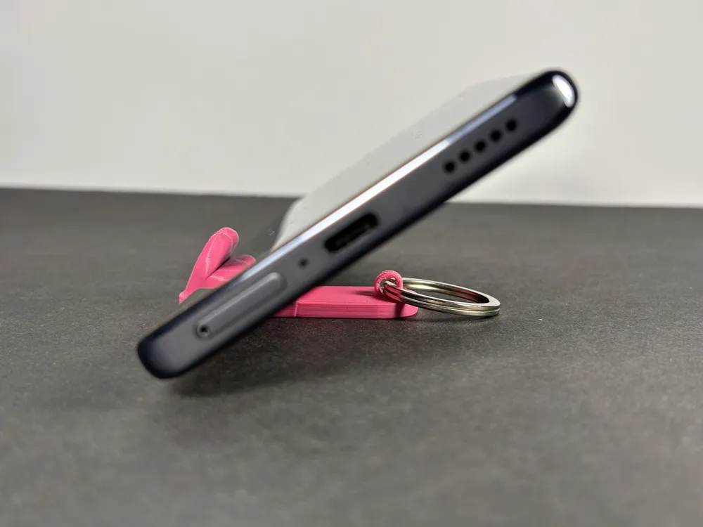 Heart Keychain Phone Stand - Free 3D Print Model - MakerWorld