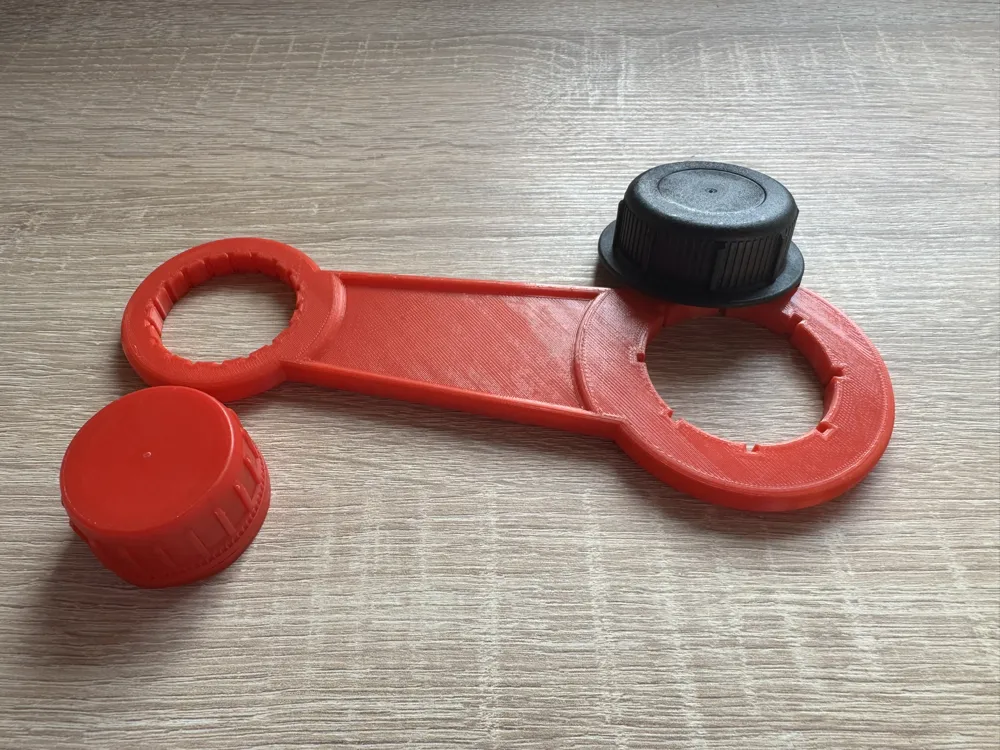 Canister cap wrench – dual size by SpongiaMakerWorld: Download Free 3D ...