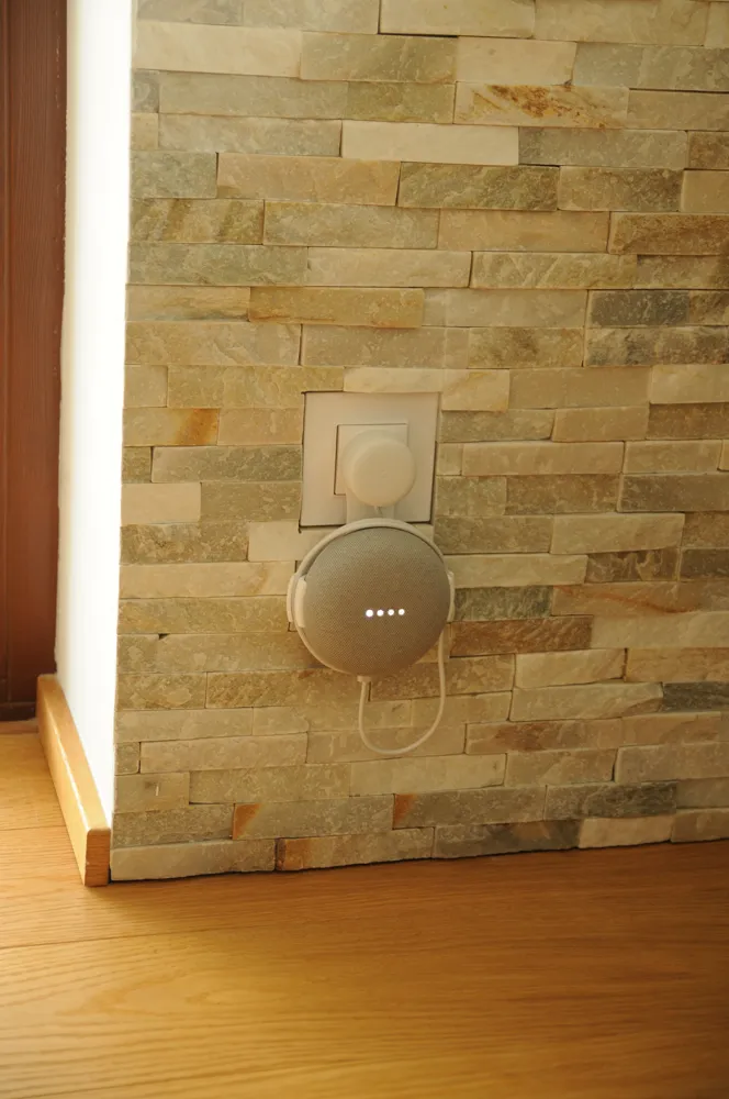 Google Nest Home Mini Charger Wall Mount by Filip Honzárek - MakerWorld
