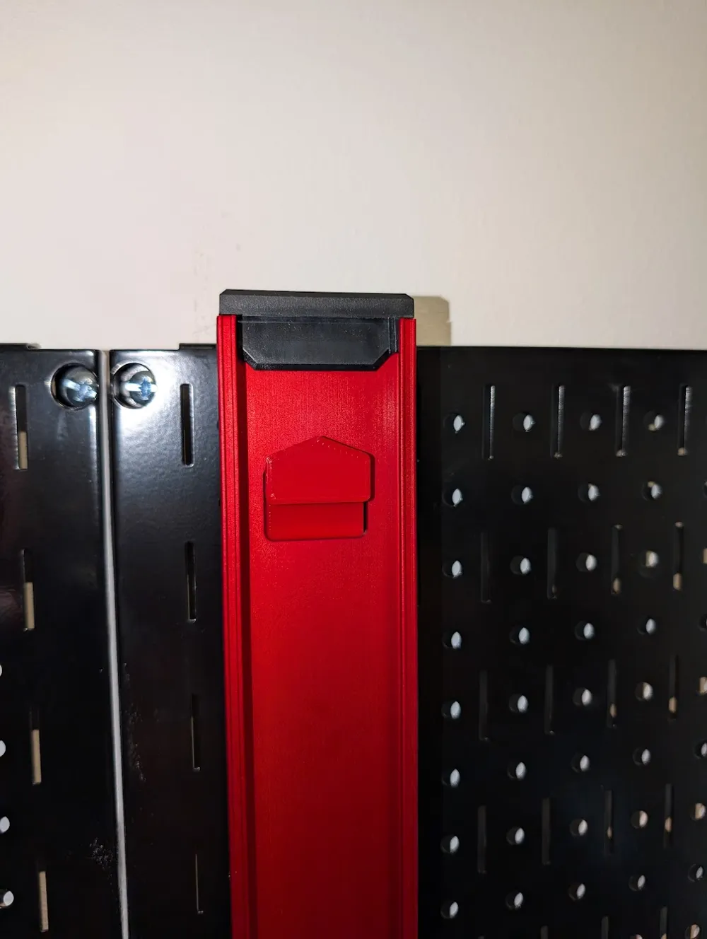 Wall Control - Milwaukee Magnetic I-Beam Level by Jaxel MakerWorld ...