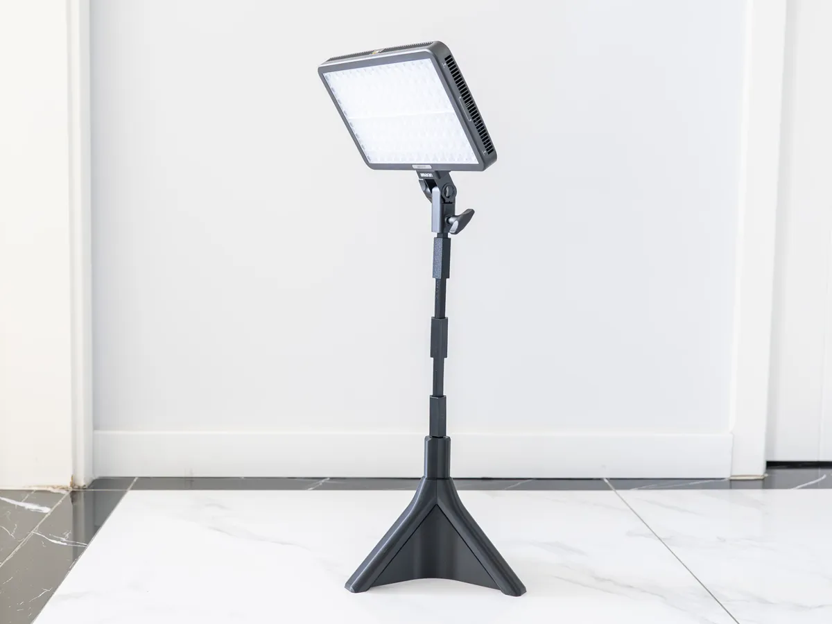 Height adjustable simple desktop light stand reduces desktop footprint ...