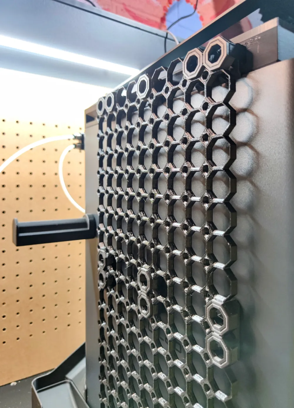 Multiboard Mount for LED Riser - Free 3D Print Model - MakerWorld