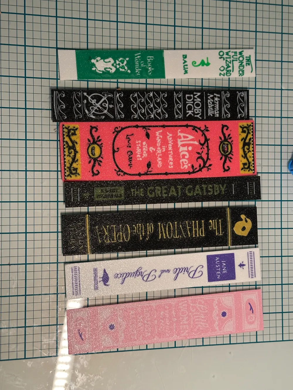 Classic Book Bookmarks by goldiesvinyl MakerWorld: Download Free 3D Models