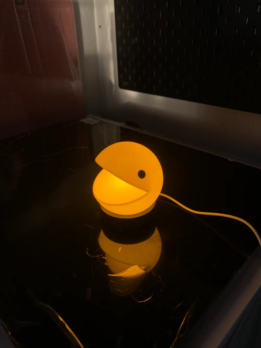 Pac Man Night Light by lindnjoe - MakerWorld