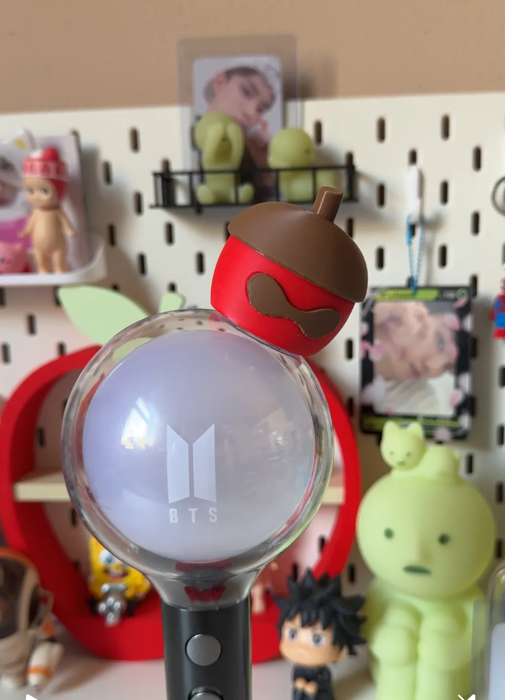 BTS J-hope acorn lightstick topper by Studiodily - MakerWorld