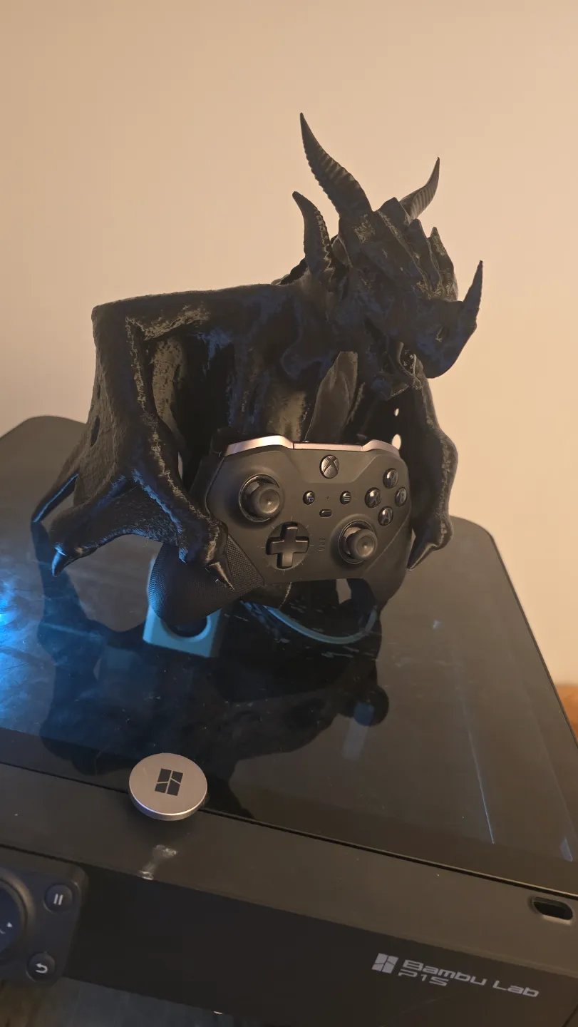 Dragon Xbox Controller Stand by Jeon MakerWorld: Download Free 3D Models