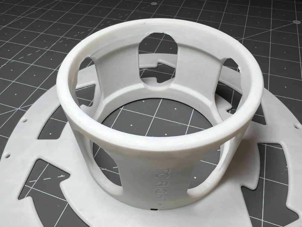 Inland Spooless Adapter for Bambu Reusable Spool by Studio 727 - MakerWorld