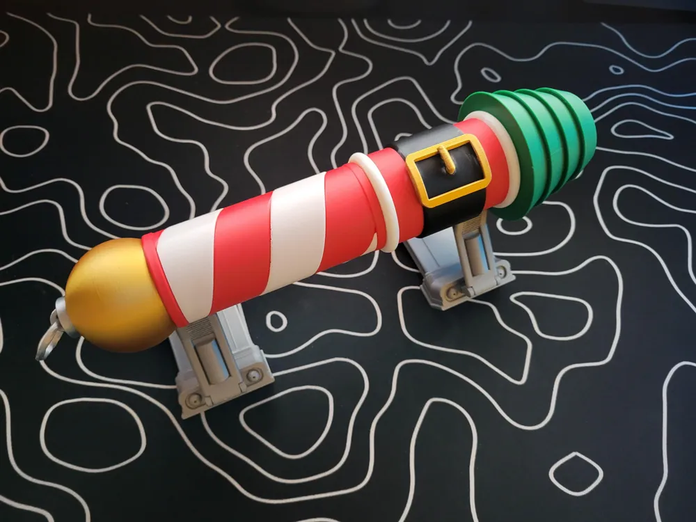 Santa Saber - Modular Lightsaber by Kennen3D MakerWorld: Download Free ...