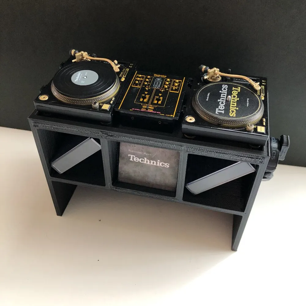 DJ Table for Technics Miniature Collection with Logo, 1/10 Scale by BKO ...