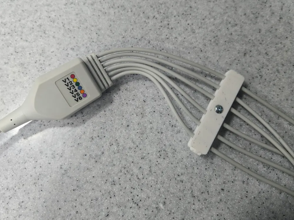 6 Lead EKG Separator w/Screw Remixed by TwoLegit MakerWorld: Download ...