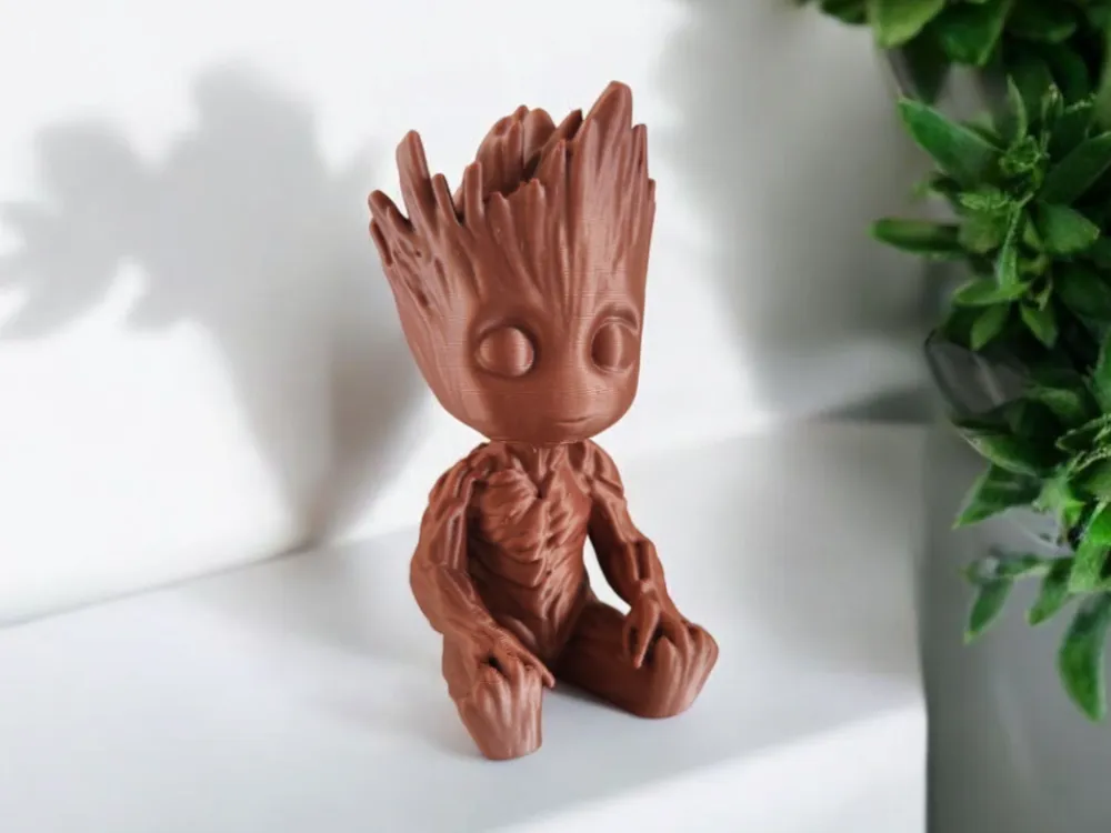Sitting Groot by Jannik MakerWorld: Download Free 3D Models