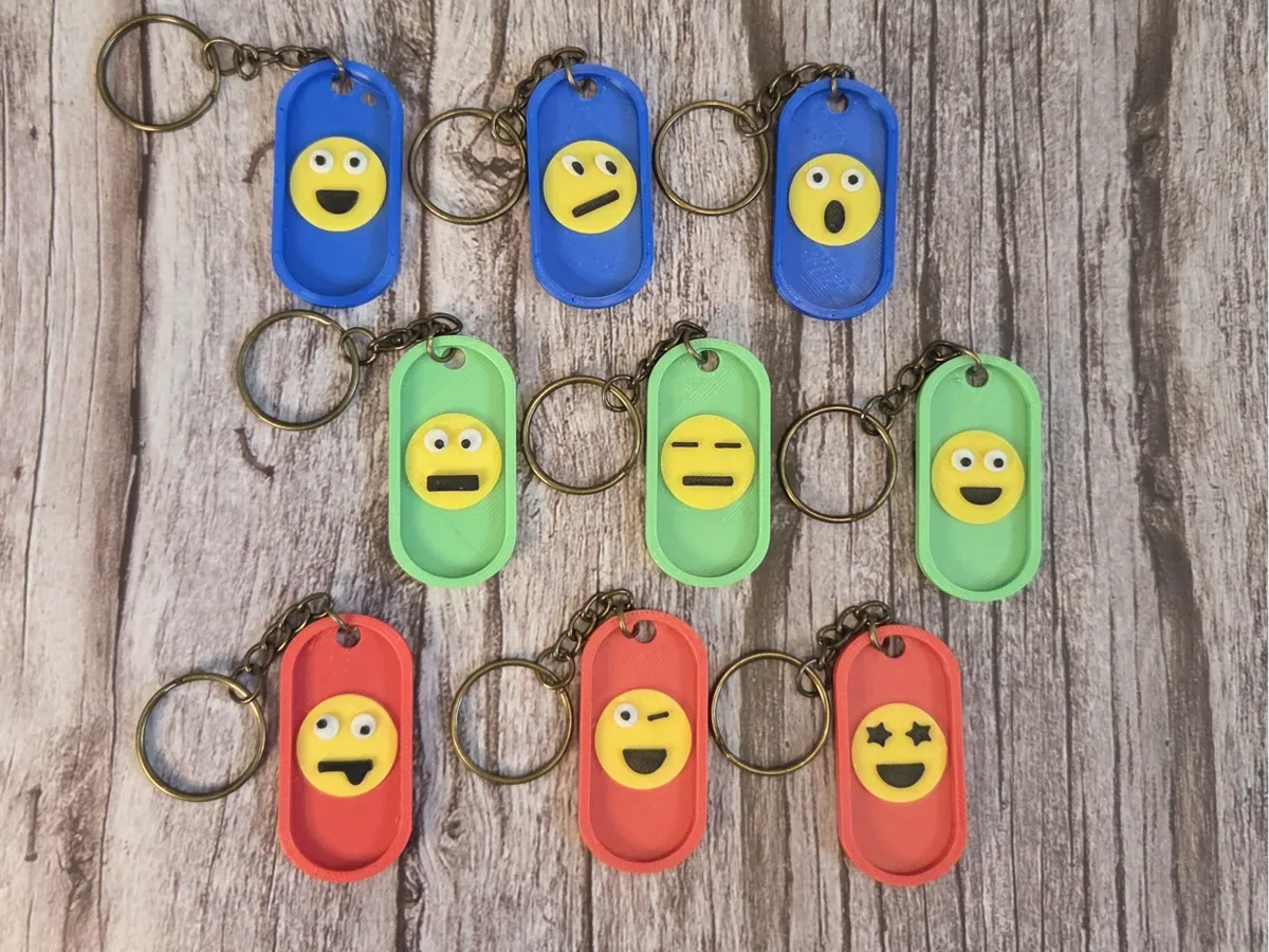 Key ring smileys - Free 3D Print Model - MakerWorld
