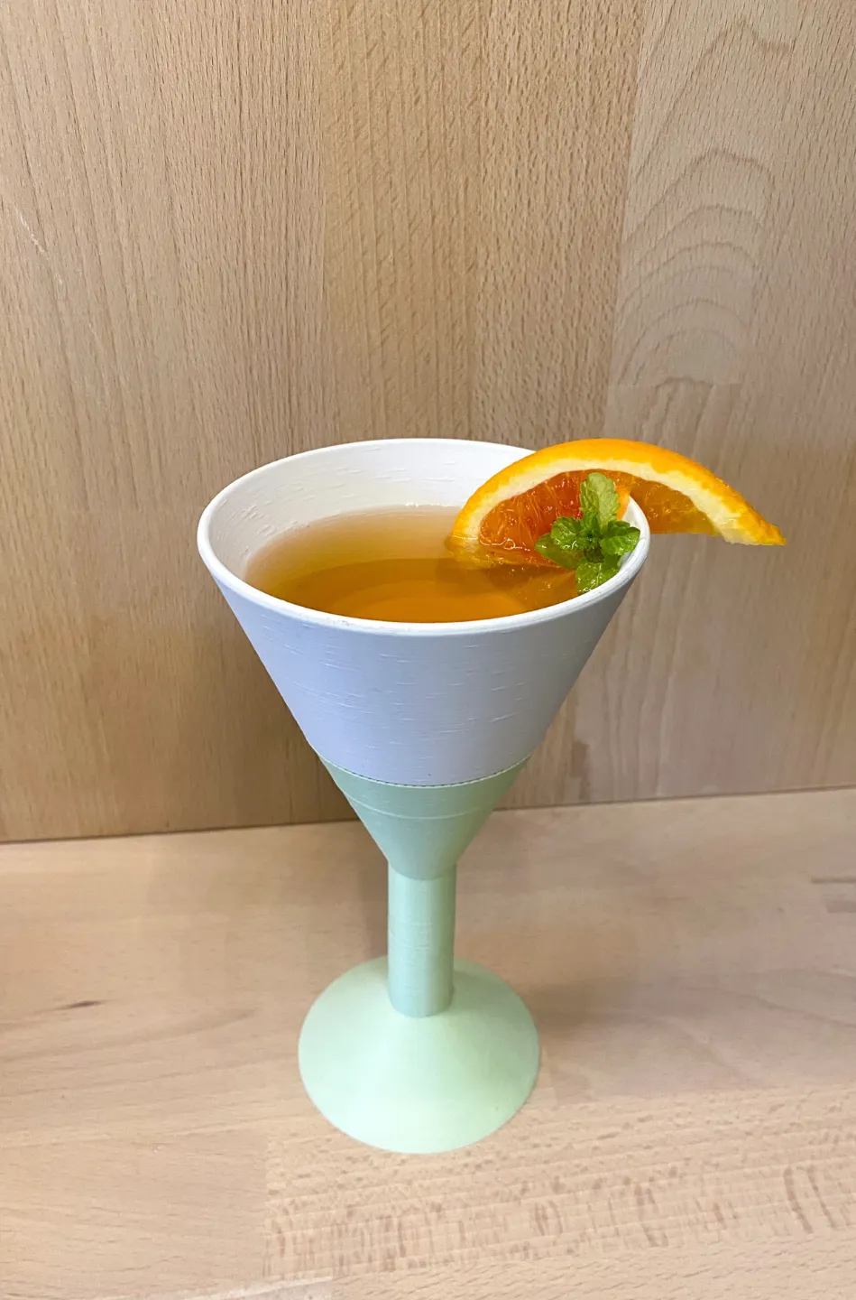 Porzellan-Cocktailglas von LJ Designs MakerWorld: Kostenlose 3D-Modelle herunterladen