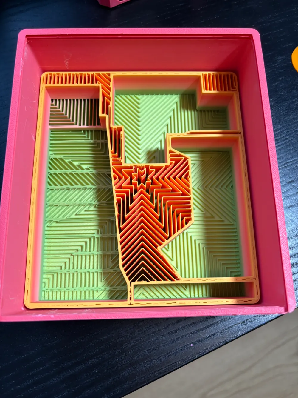 Asthma medication inhaler box by familieKP - MakerWorld