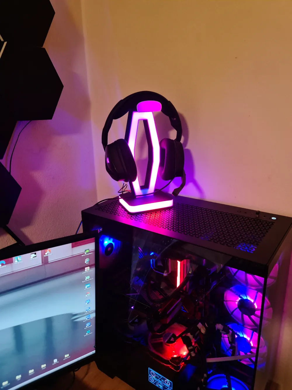 Headphone Hollder RGB Led by gogo3D - MakerWorld