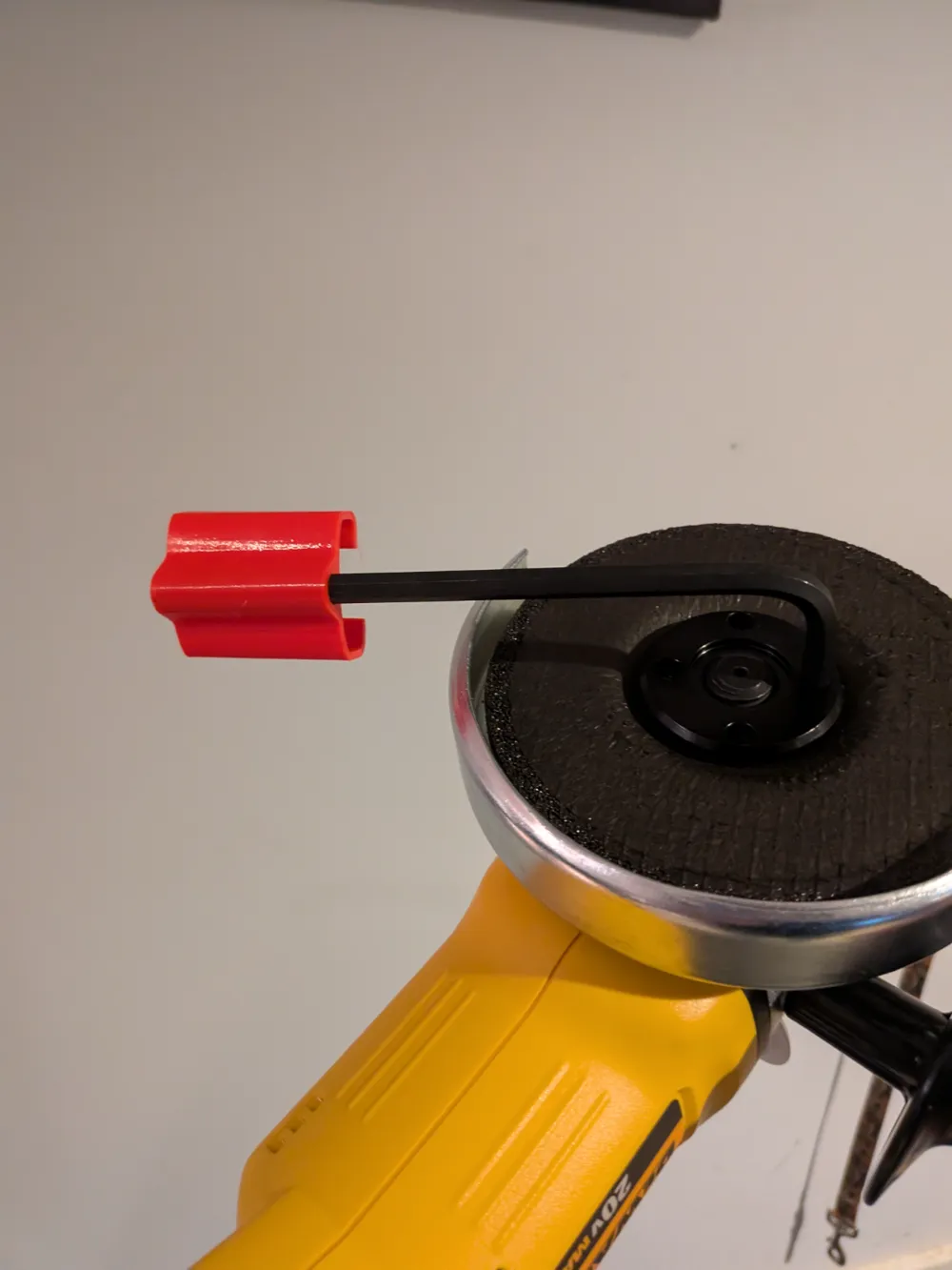 Dewalt DCG412 Key Holder by Peace Enlightens Err - MakerWorld