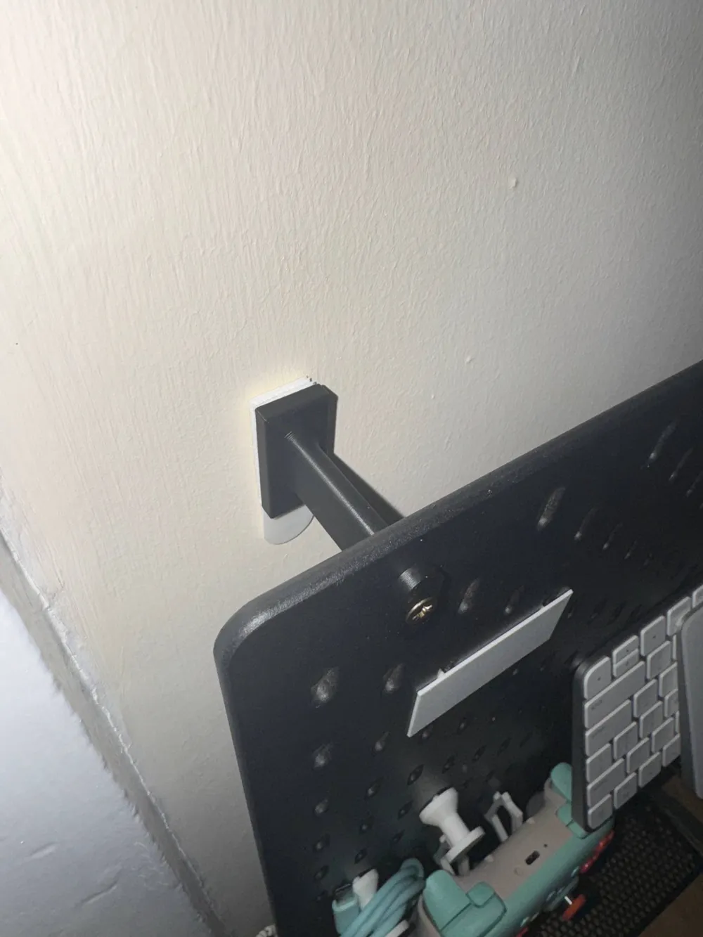 [SKÅDIS] Customizable wall Fastener - Free 3D Print Model - MakerWorld