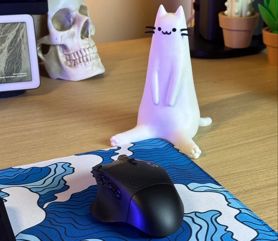 Sitting Corner Cat by The Creator - MakerWorld