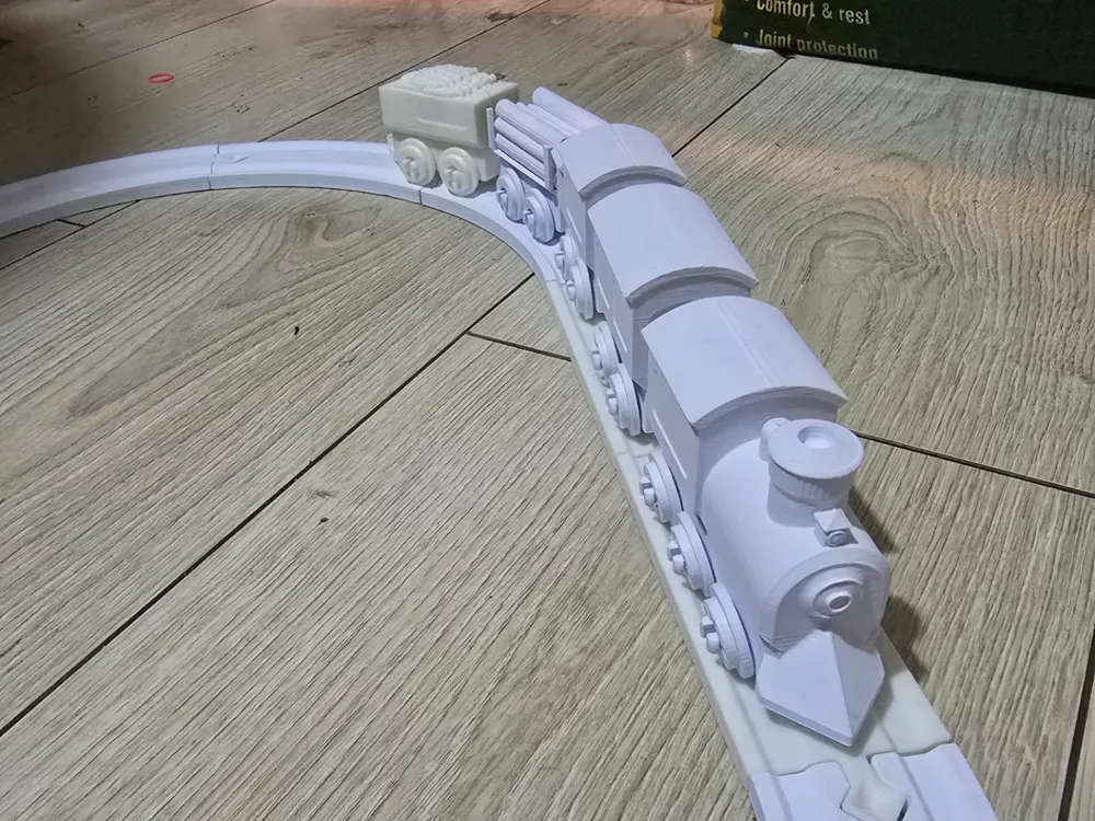 simple train and track with click on wheels - Free 3D Print Model ...