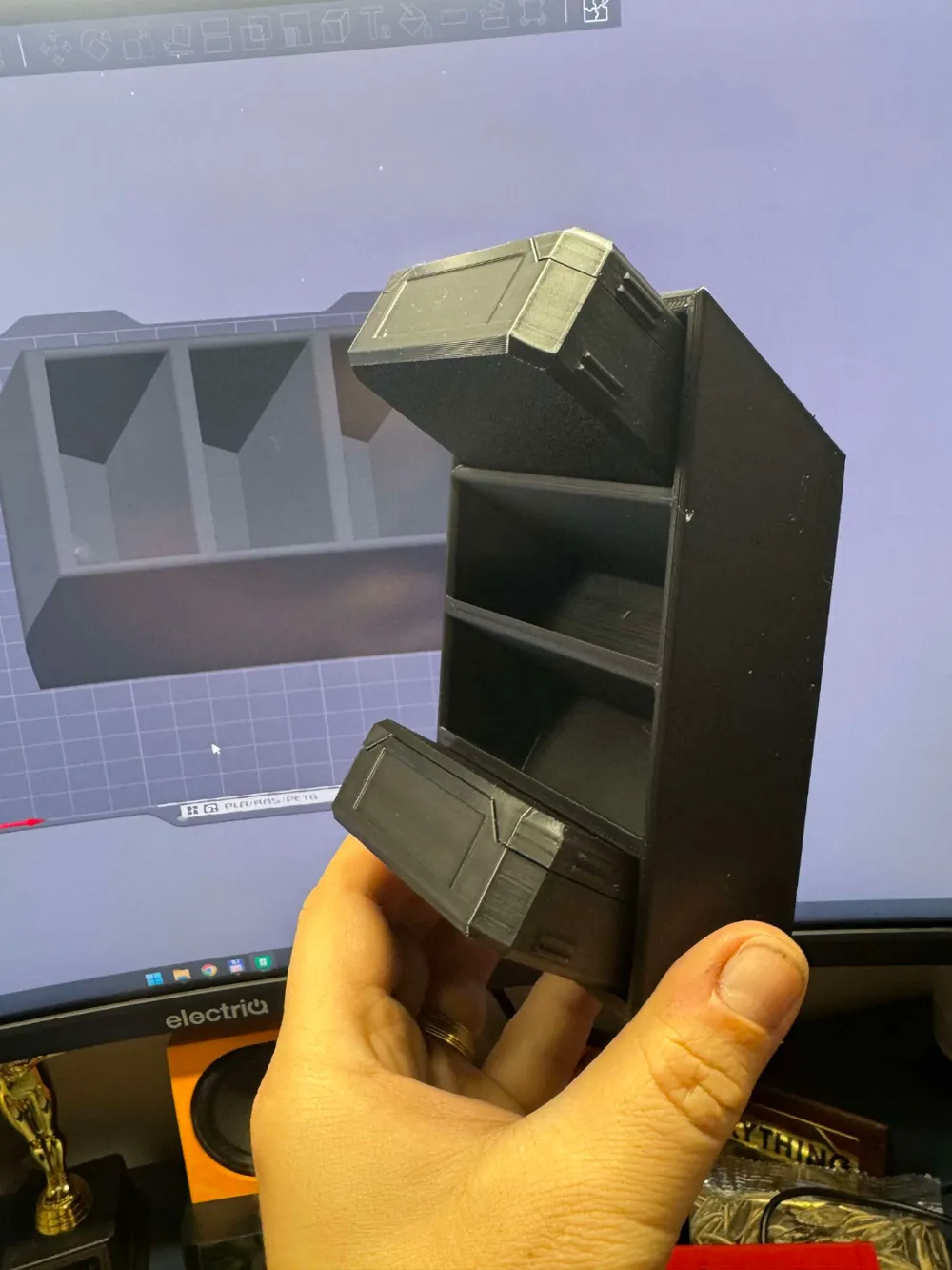 Clamshell Parts Box Wall Mount by Chris Be MakerWorld: Download Free 3D ...