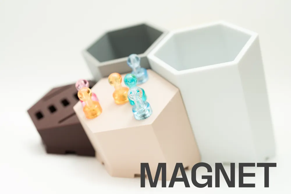 Honeycomb Modular pencil holder by Woong3D MakerWorld: Download Free 3D ...